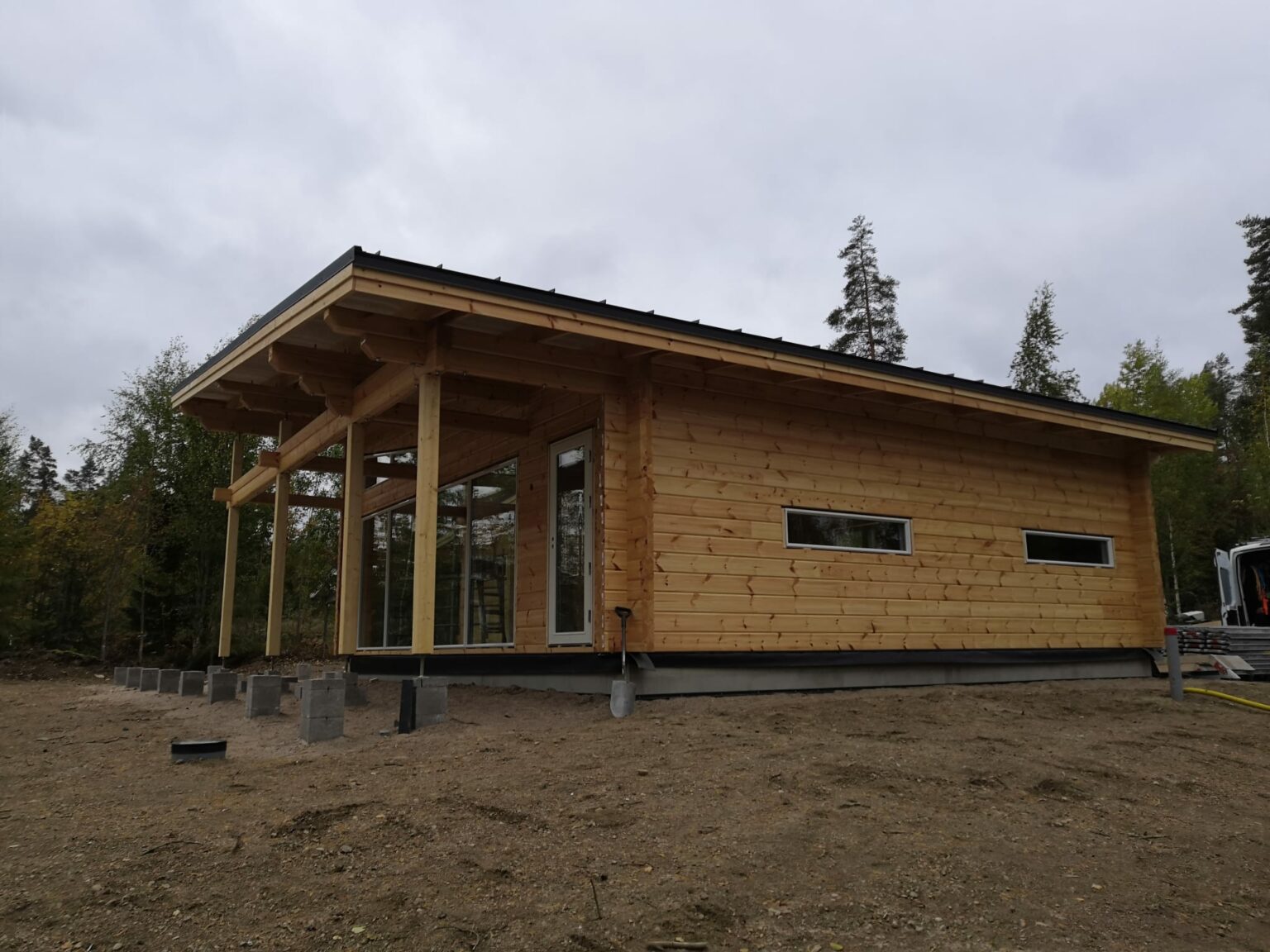 Saari 80 - Hirsi ja Rakennus Siklander Oy